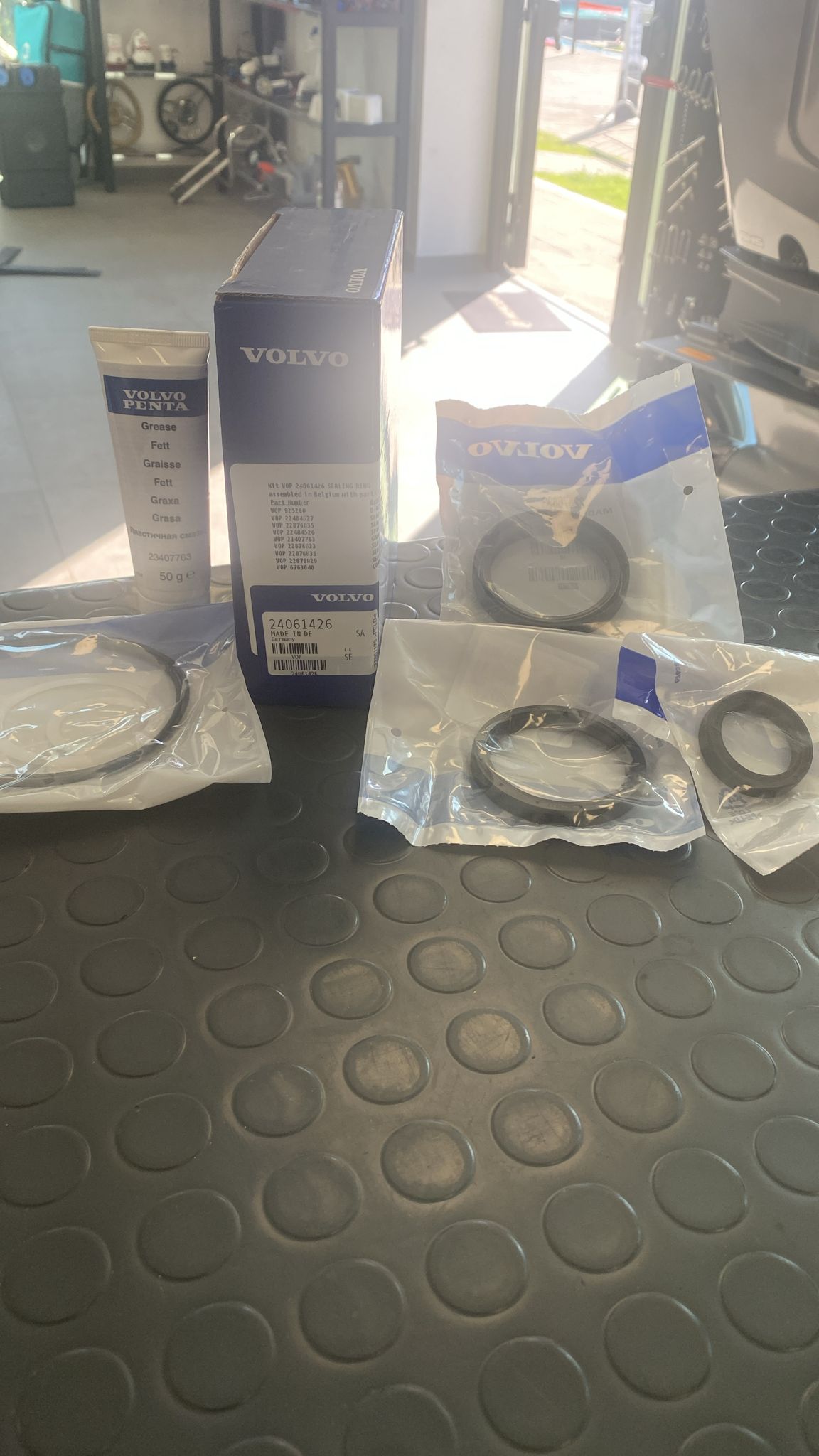 VOLVO PENTA KIT ANELLI TENUTA DPH 24061426 – D'Arpa Motori